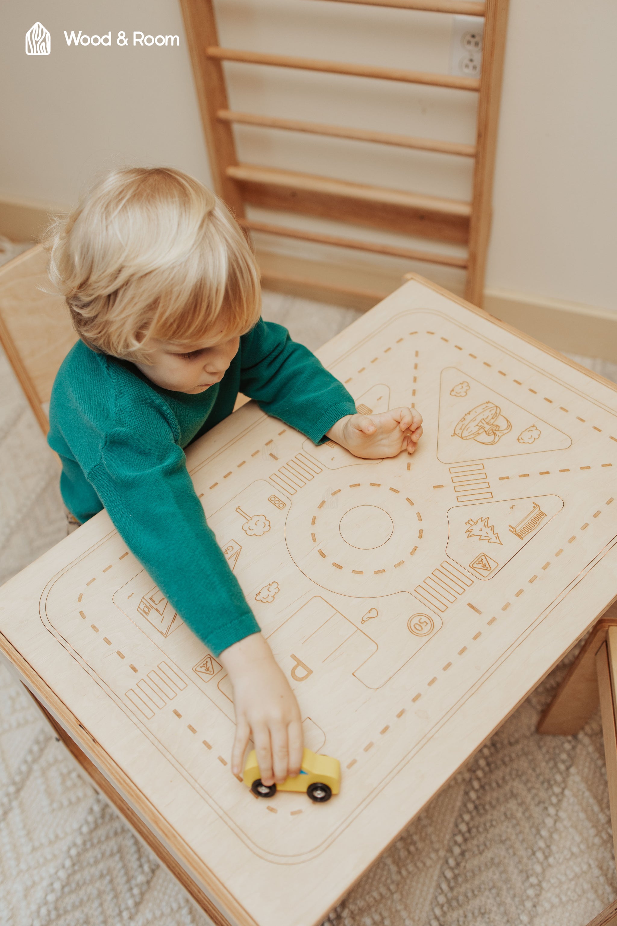 Toddler Activity Table with Paper Holder – Woodandroom